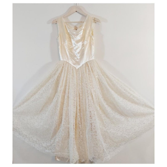 Vintage | Dresses | Vintage 4s 50s Wedding Gown Liquid Satin And Lace ...